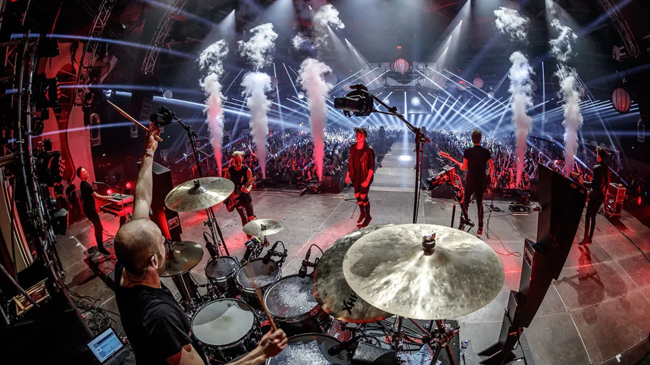 Over 600 Robe Fixtures Help Light Massive Event at RAI Amsterdam