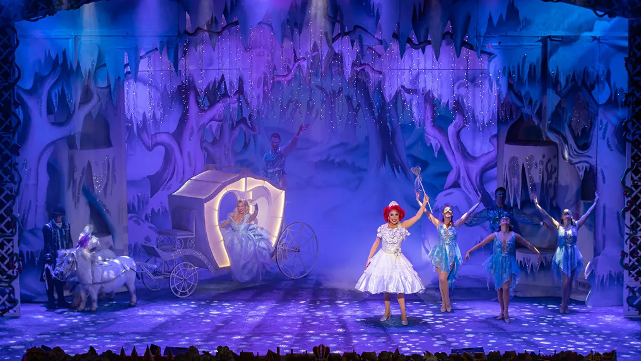 Robe Adds Magic to Cinderella Panto Production