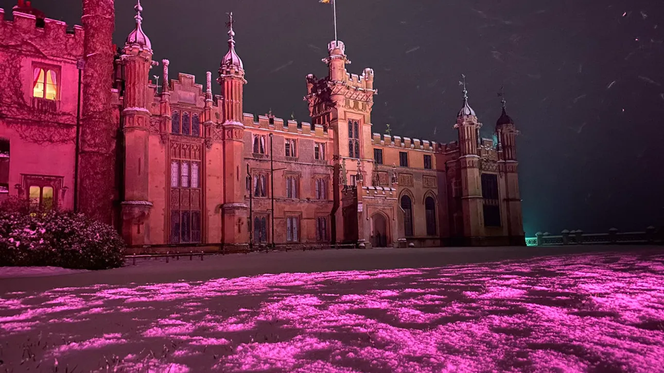 Knebworth House in a New Anolis Light