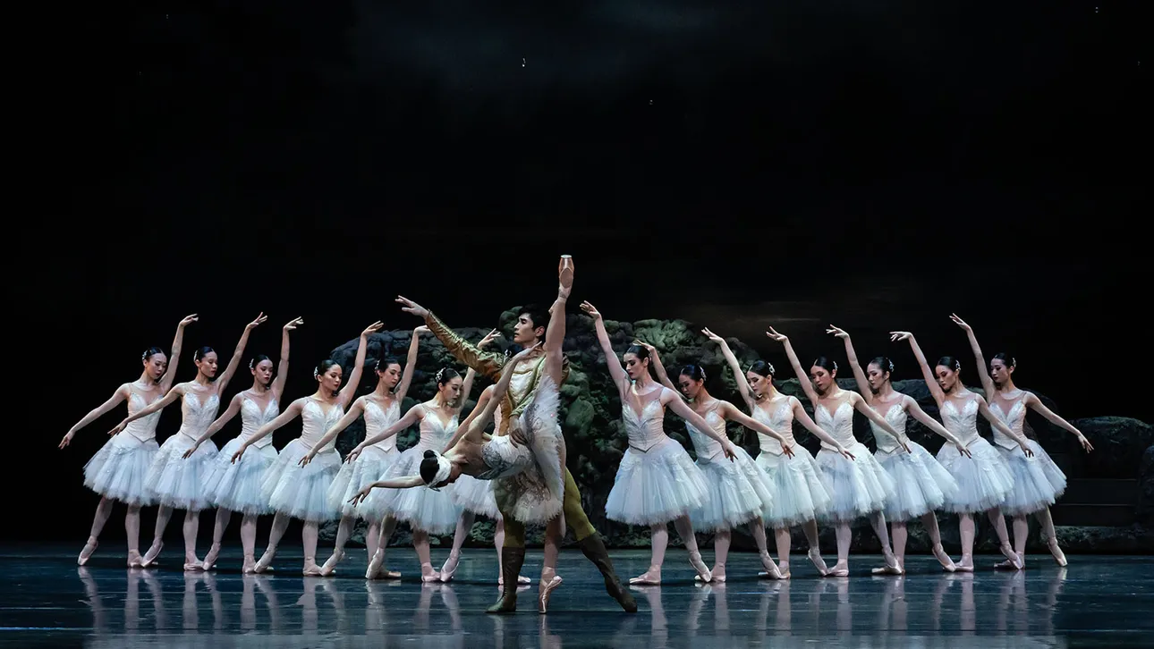 Robe ESPRITES for Singapore Ballet Production