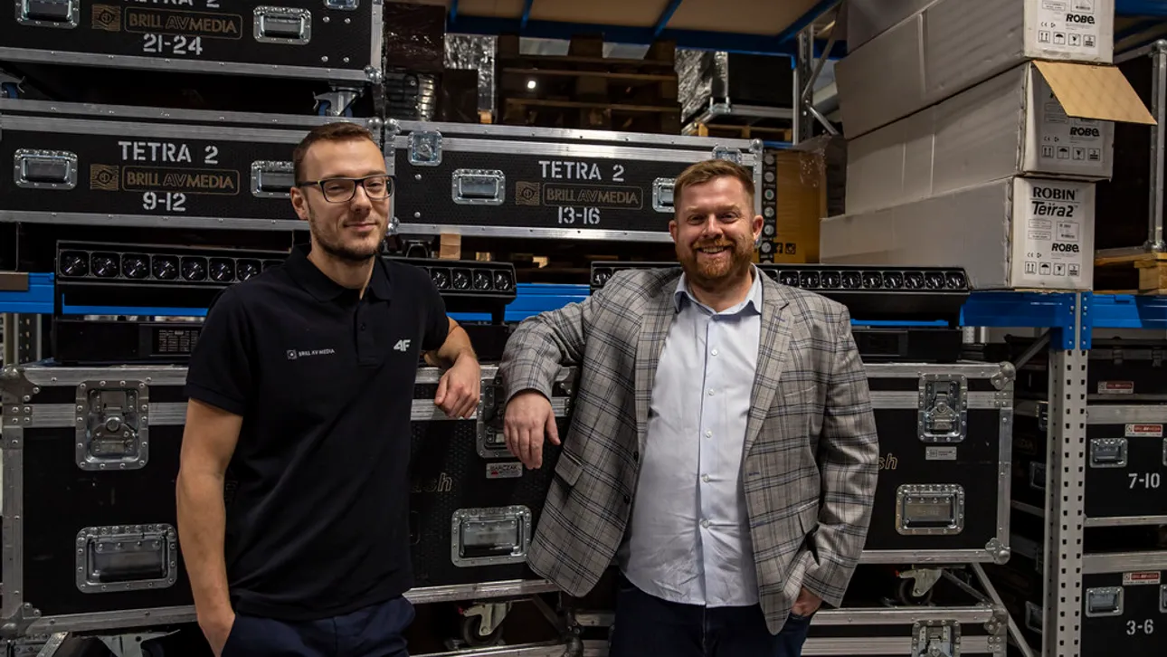 A Brilliant Decision for Robe